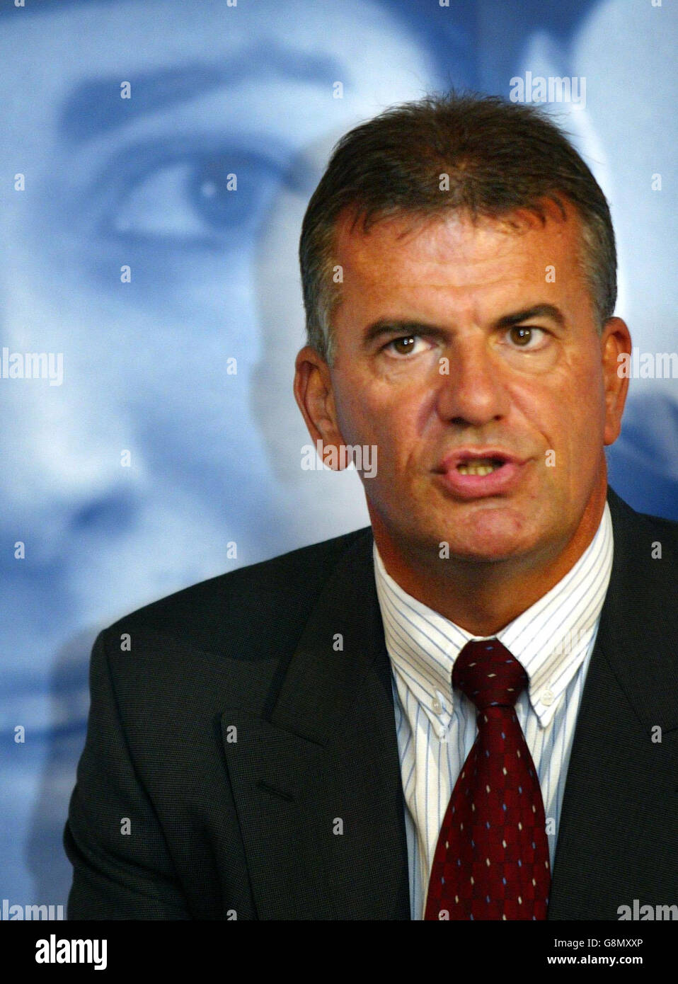 Detective inspector tom martin hi-res stock photography and images - Alamy