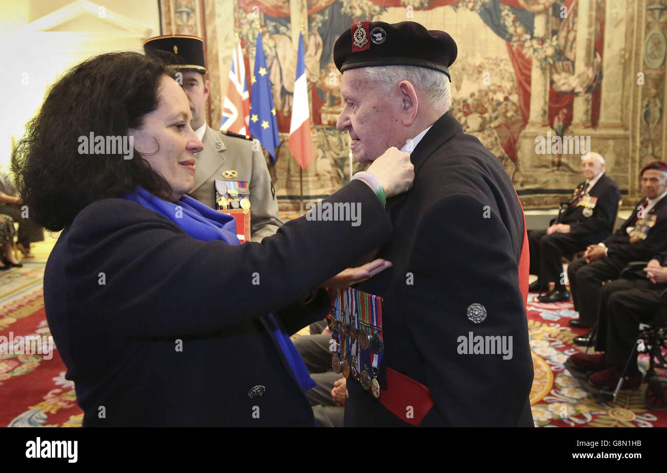 World war veteran sergeant wilfred jackson receives the legion dhonneur ...