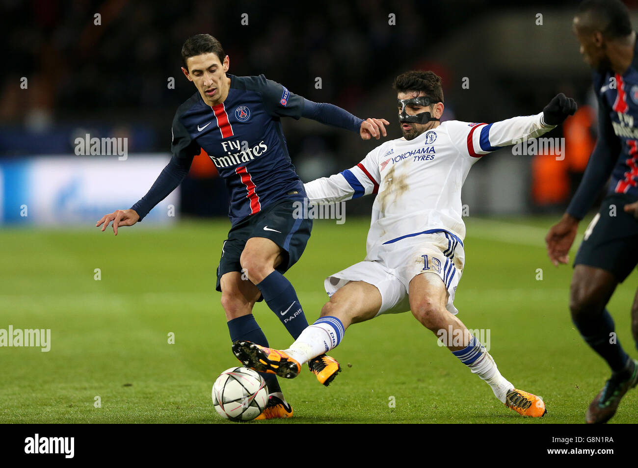 Paris Saint-Germain's Angel Di Maria (left) and Chelsea's Diego Costa ...