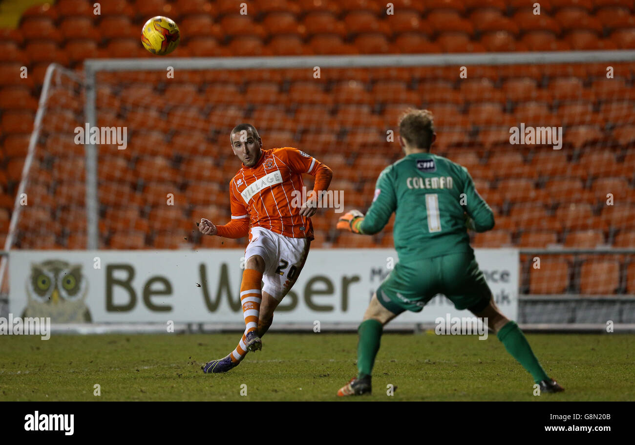 Blackpools martin paterson over past oldham athletic goalkeeper joel ...