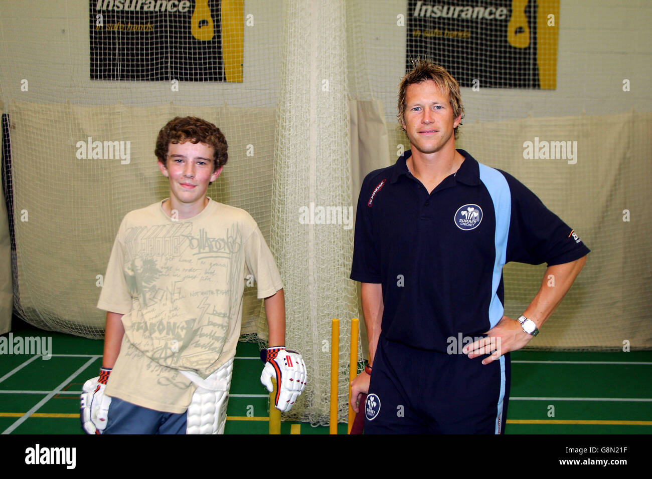 Cricket jonathan batty action hi-res stock photography and images - Alamy