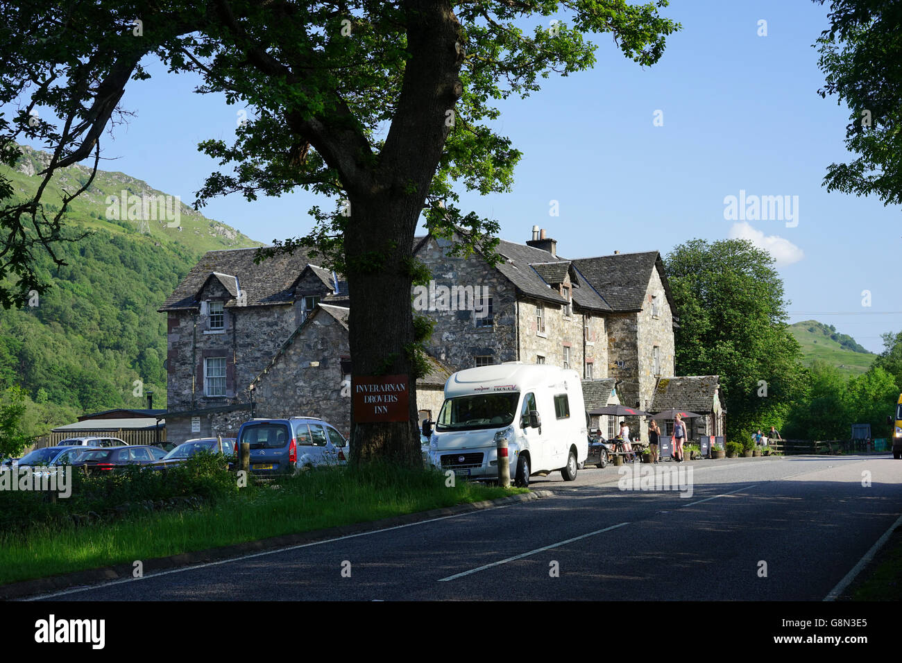 The Drovers Inn, Inverarnan, Loch Lomond, Scotland, UK Stock Photo - Alamy