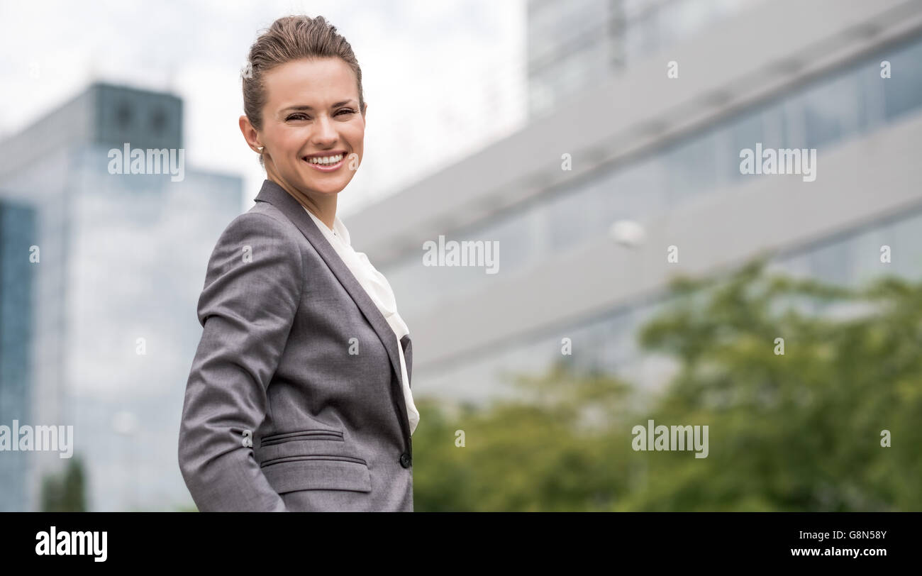 Authoritative business woman hi-res stock photography and images - Alamy