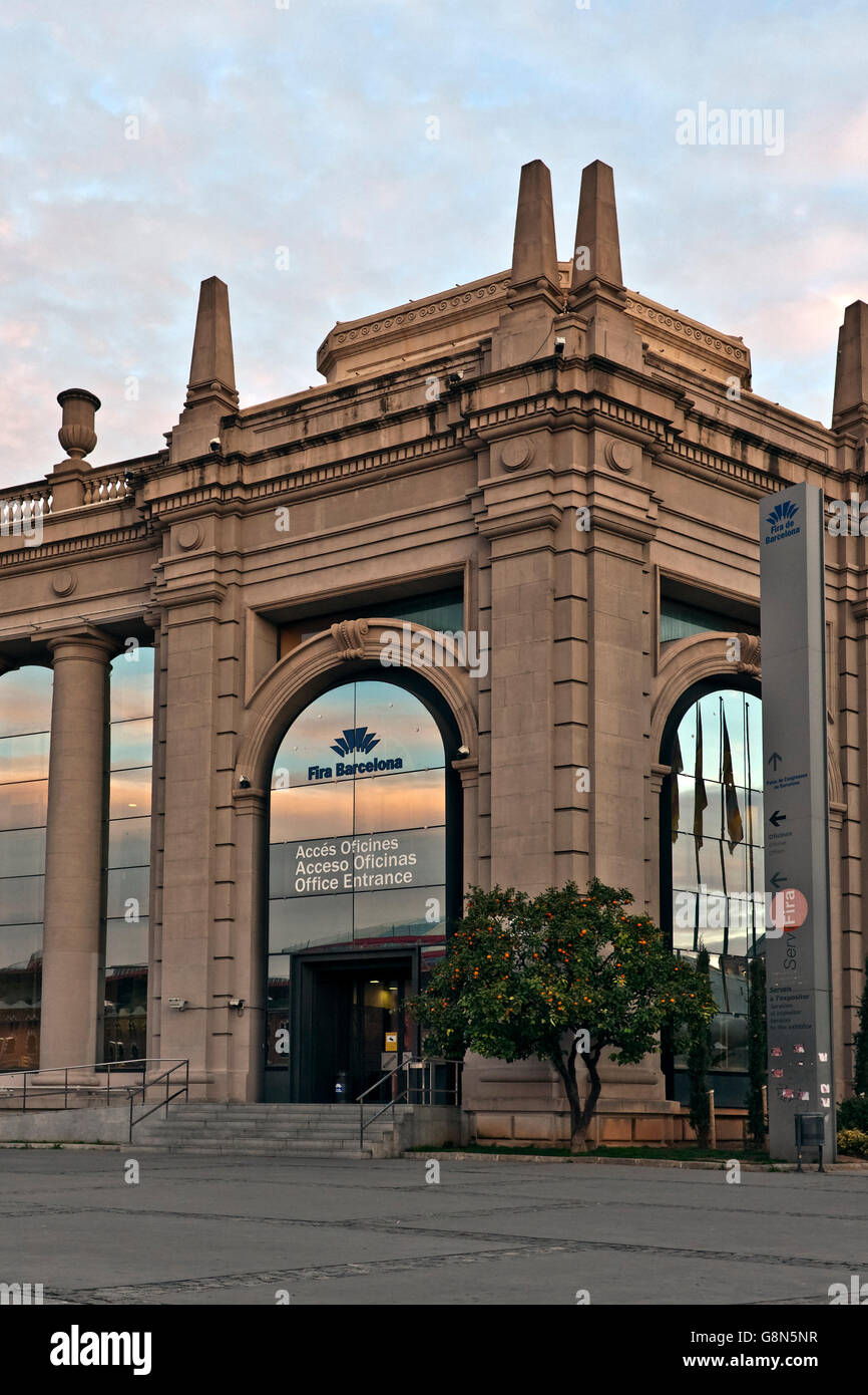 Entrance of the fira de barcelona hi-res stock photography and images ...