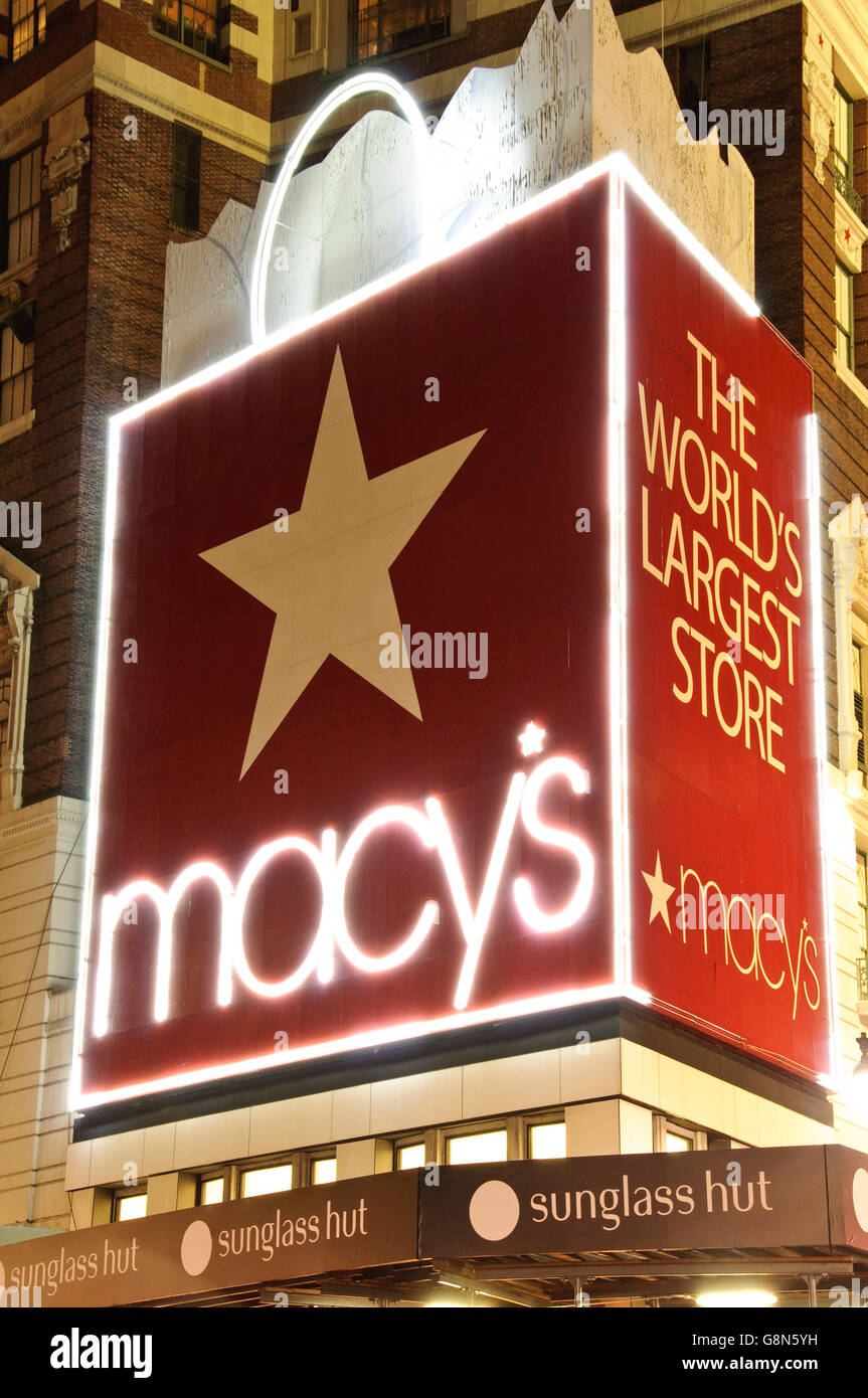 Department store ad hi-res stock photography and images - Alamy