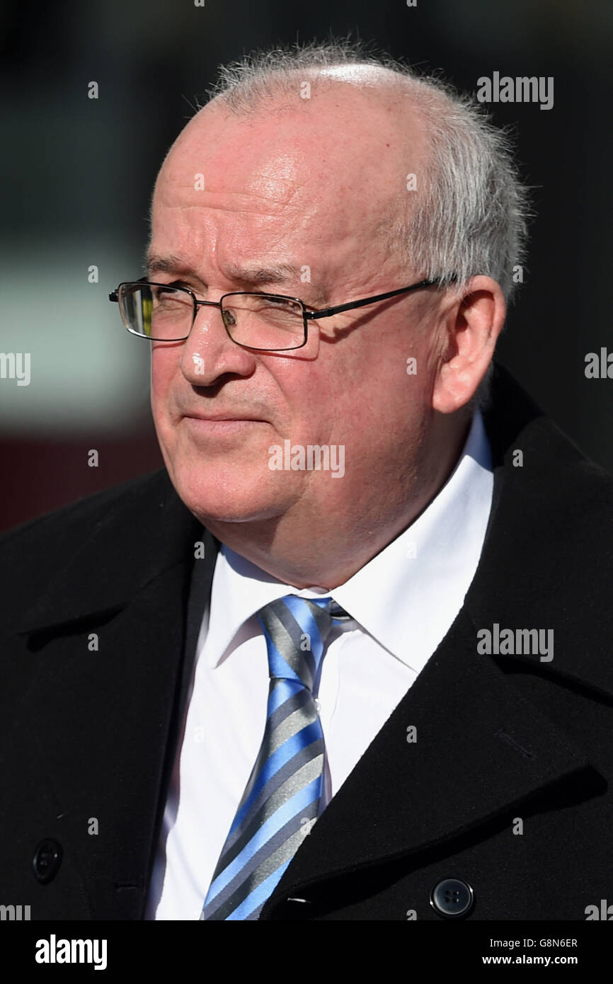 Jim Buckley court case Stock Photo - Alamy
