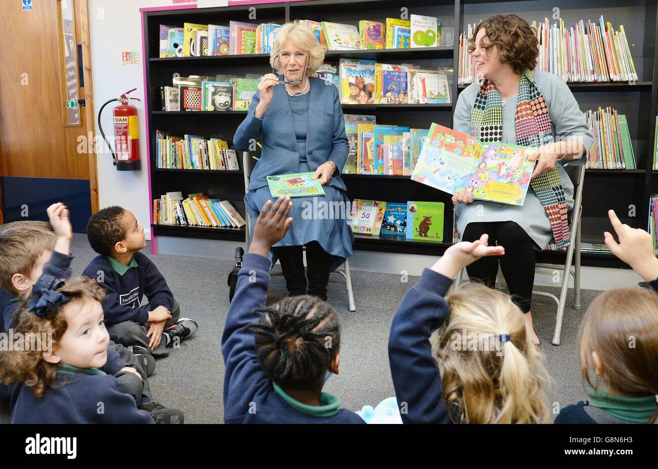 Islington central library hi-res stock photography and images - Alamy