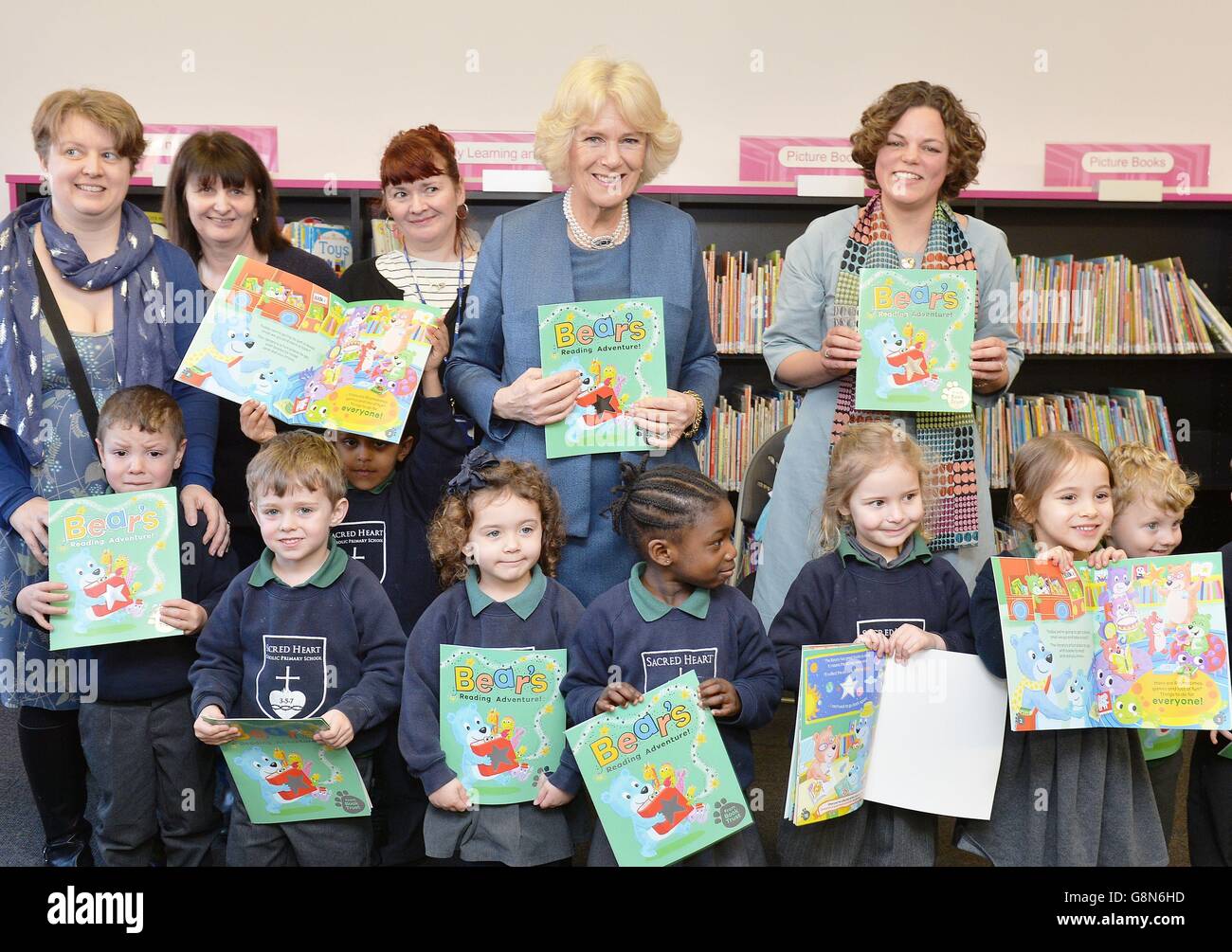 Islington central library hi-res stock photography and images - Alamy