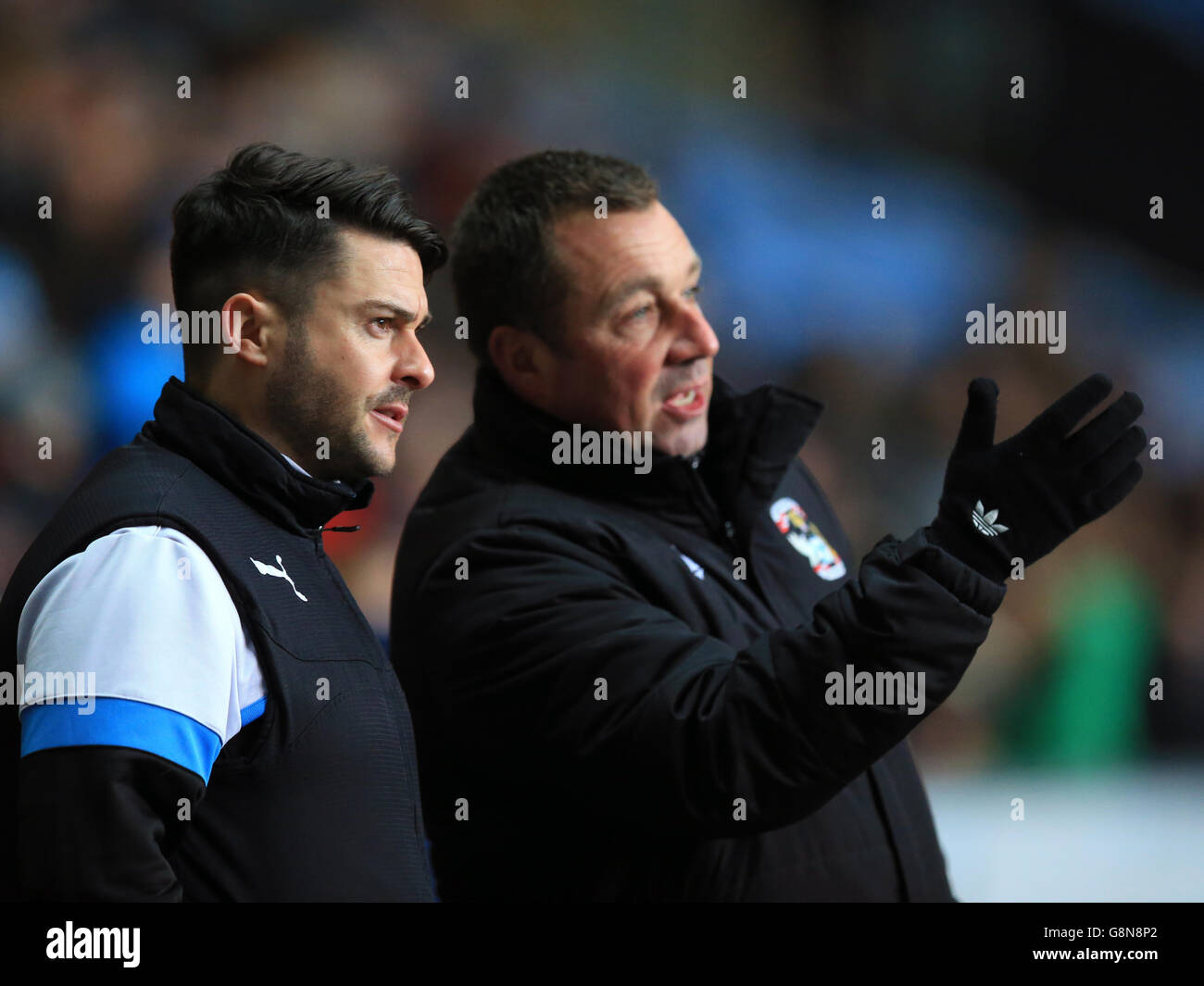 Coventry City Under-18s coach Jason Farndon (left) with Academy ...
