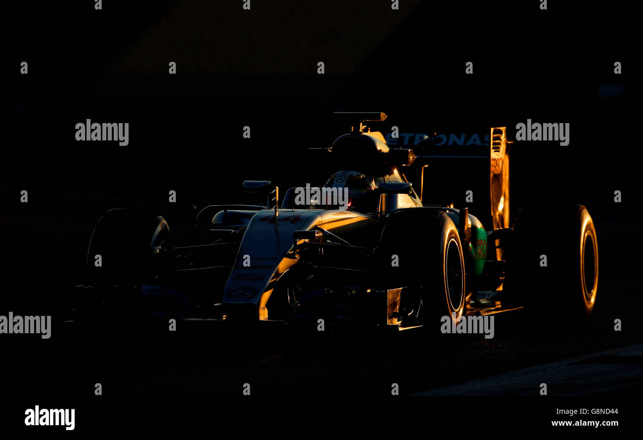 Mercedes Lewis Hamilton during day three of testing ahead of the 2016 ...