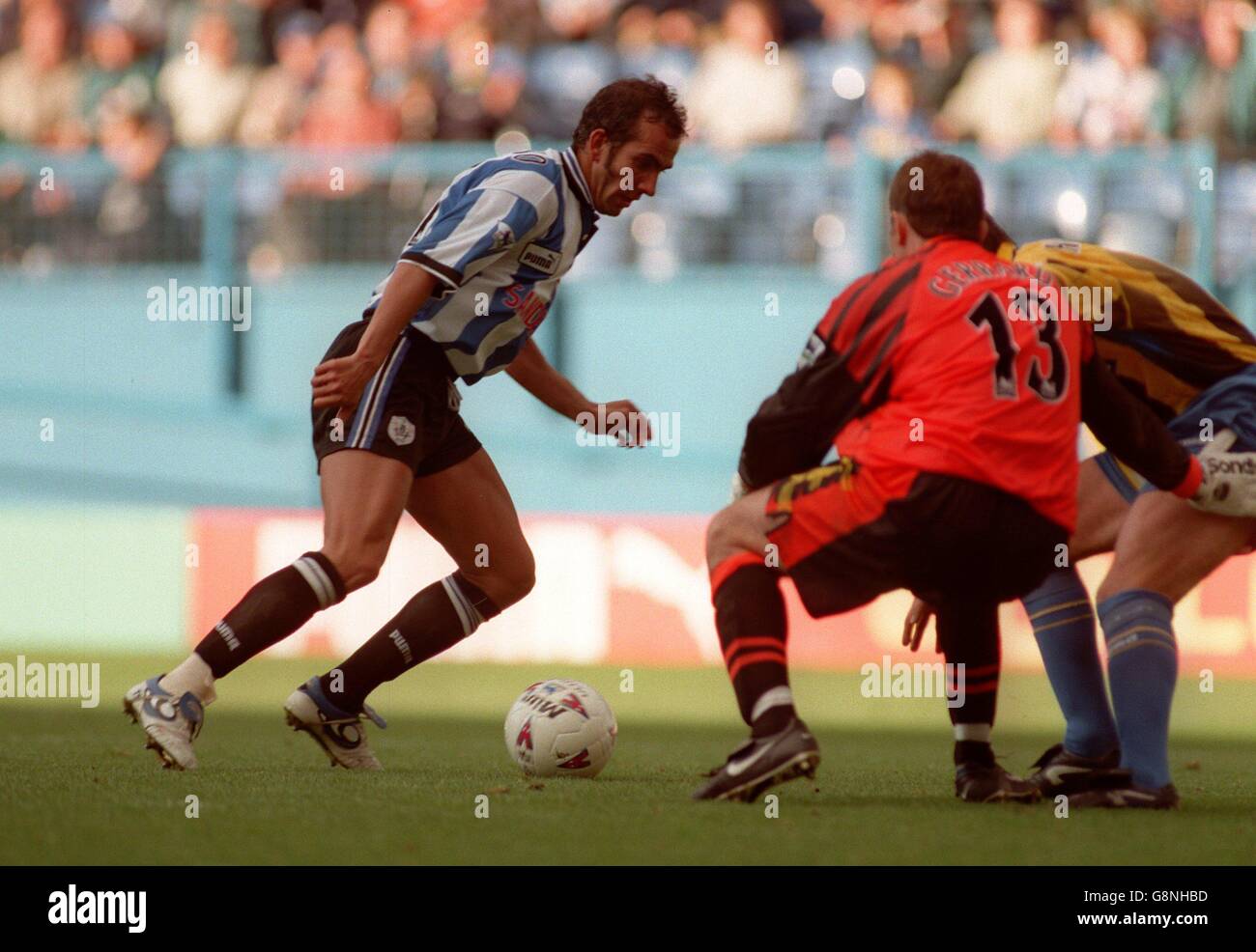 Paul gerrard everton hi-res stock photography and images - Alamy