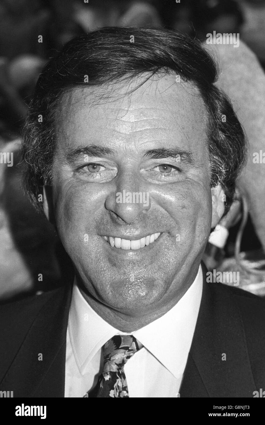 Terry Wogan. Television chat show host Terry Wogan, 51 Stock Photo - Alamy