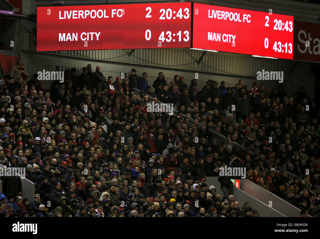 0 0 scoreboard premier league hi-res stock photography and images - Alamy