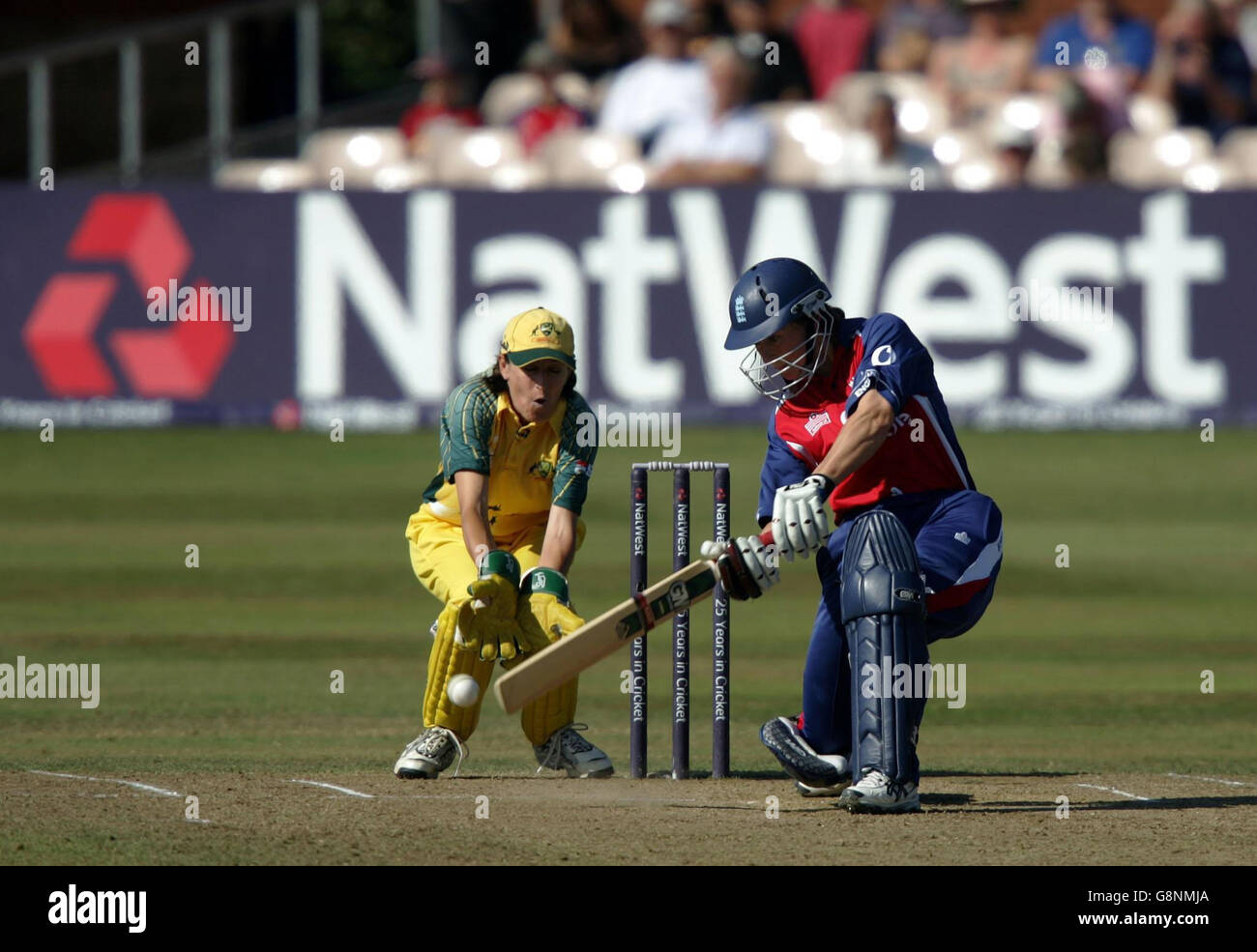 CRICKET England 2 Stock Photo - Alamy