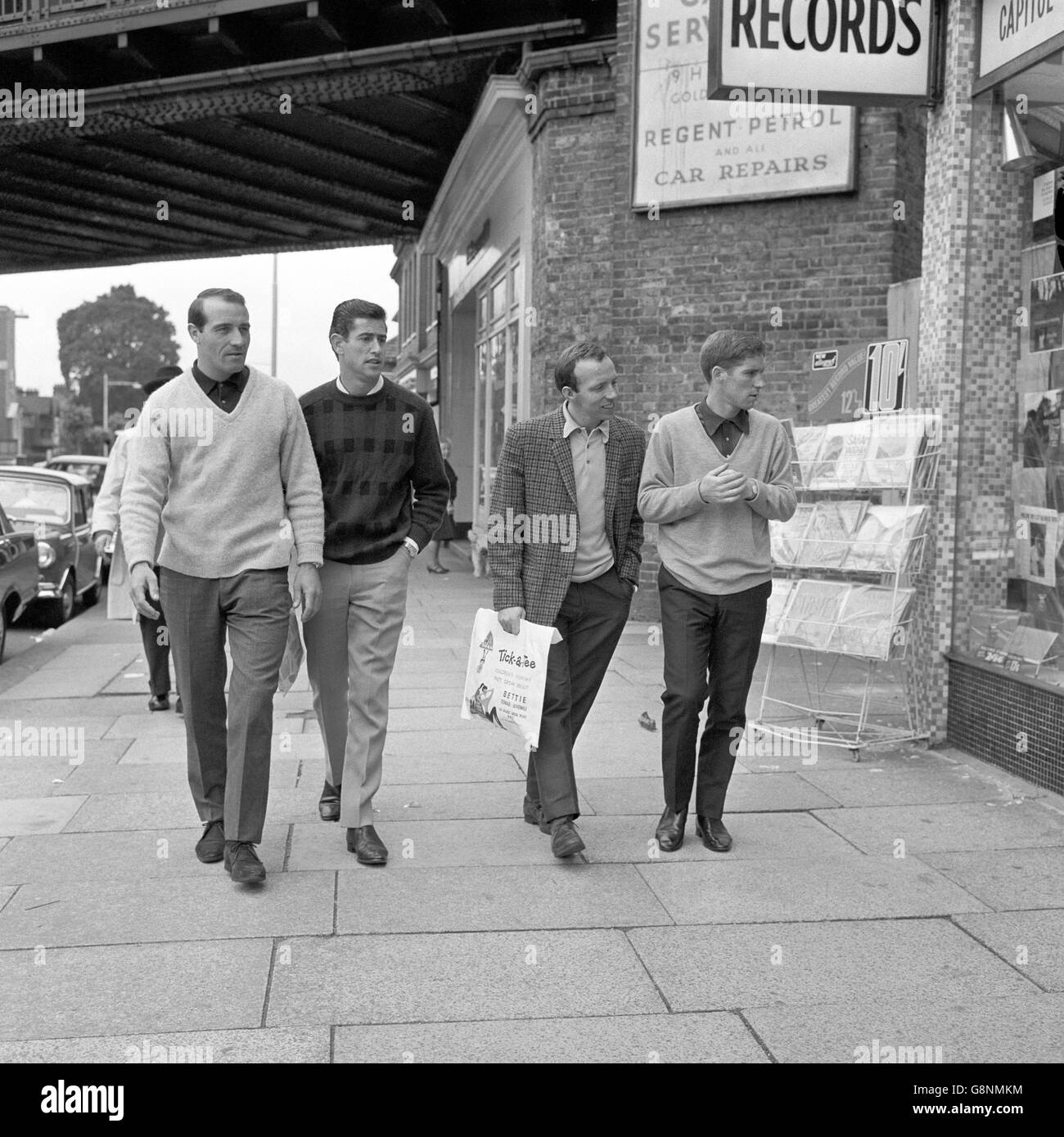England players day off hi-res stock photography and images - Alamy