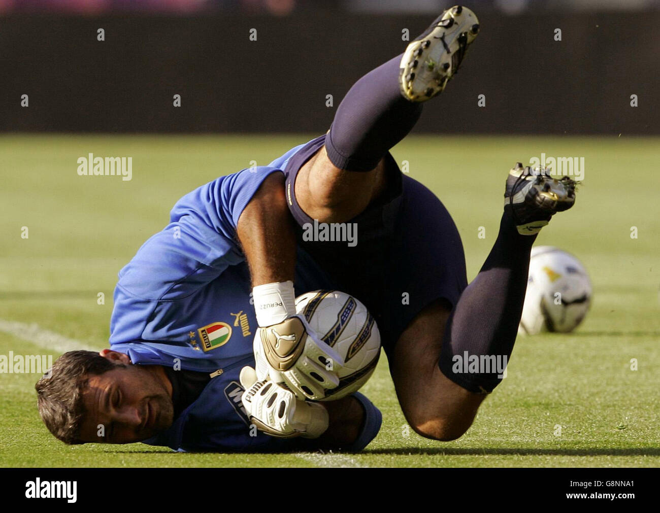 Italys goalkeeper angelo peruzzi during training hi-res stock ...