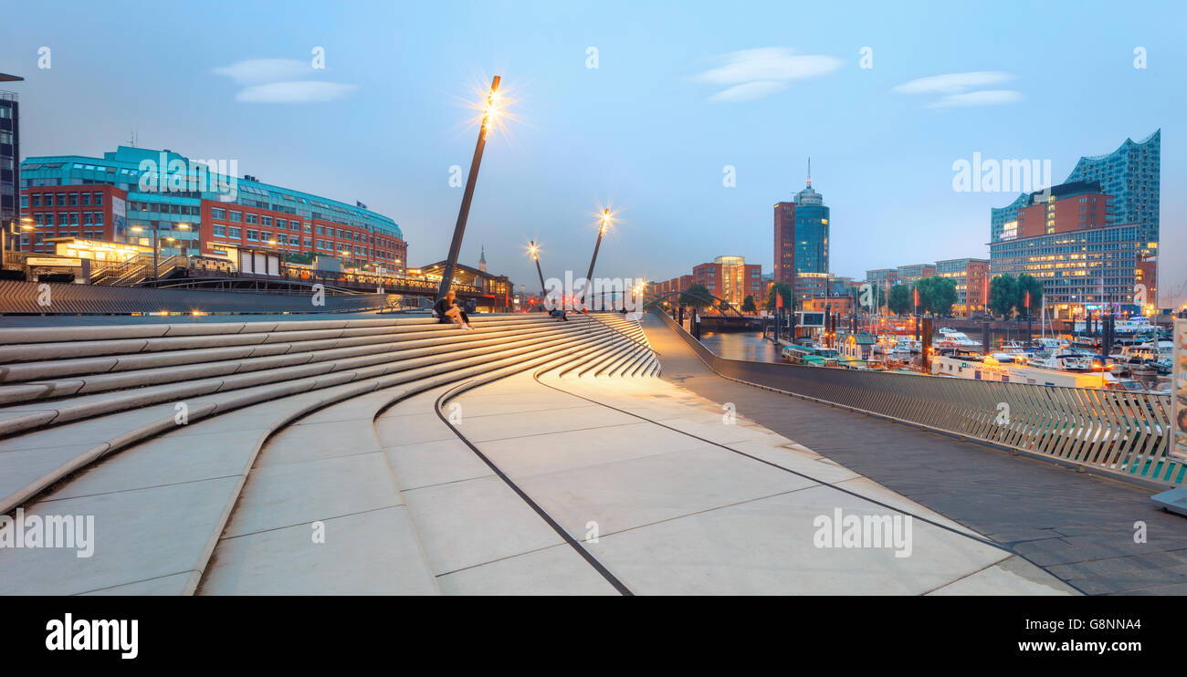Hamburg modern promenade at Baumwall, Germany Stock Photo - Alamy