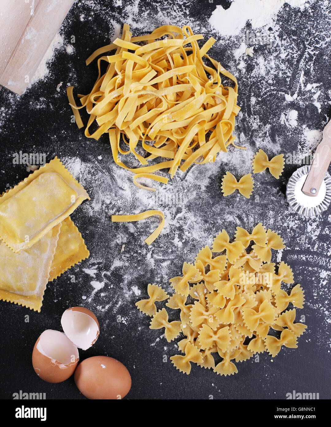 Pasta handmade hi-res stock photography and images - Alamy