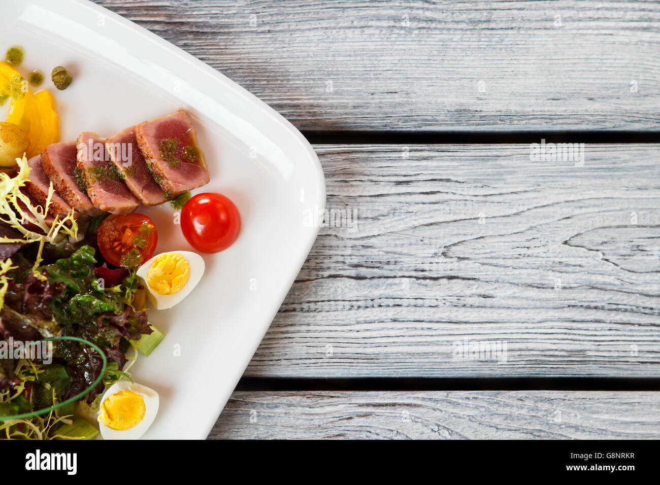 Plate with salad Stock Photo - Alamy
