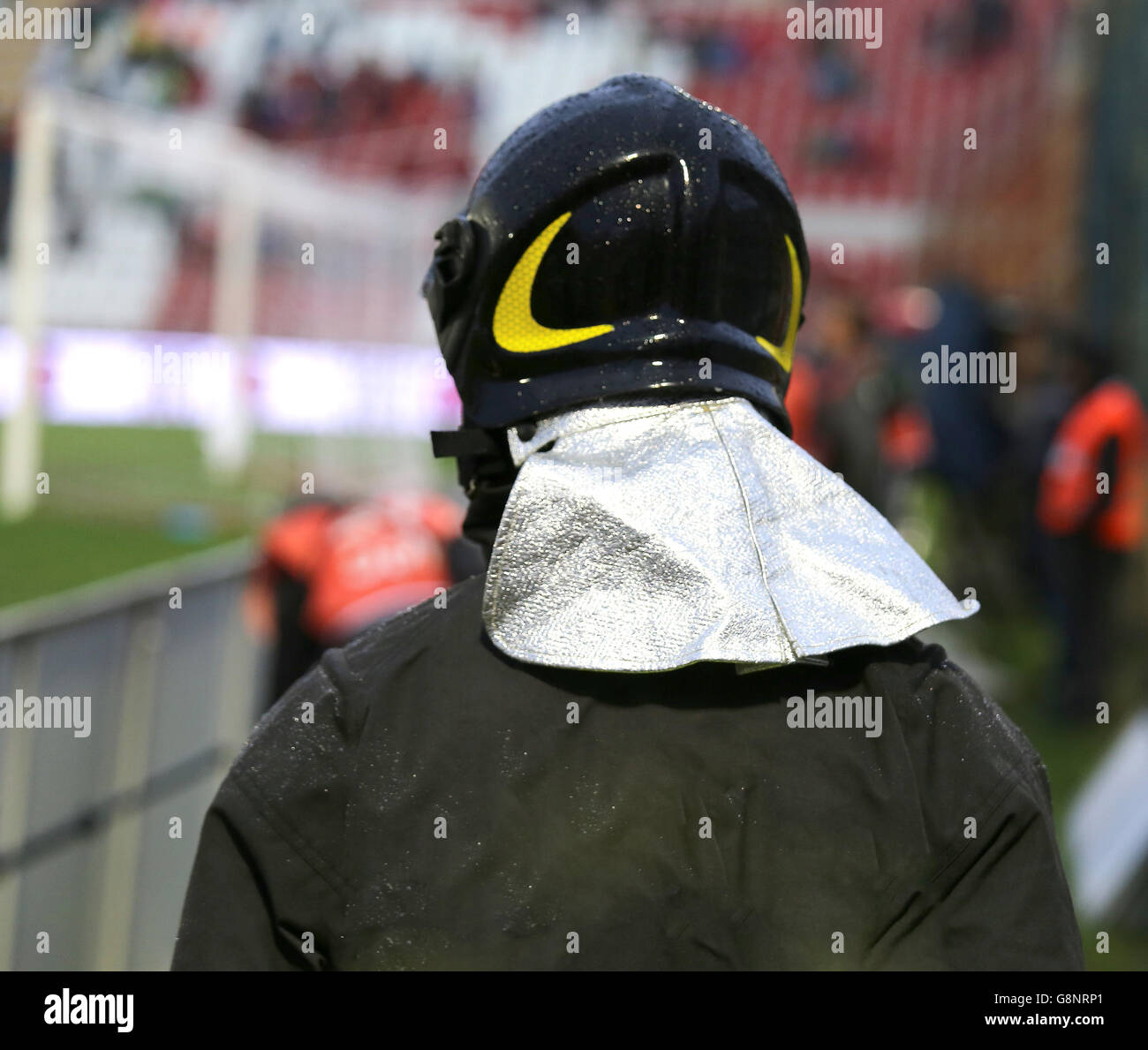 Firefighter with extinguisher hi-res stock photography and images - Alamy