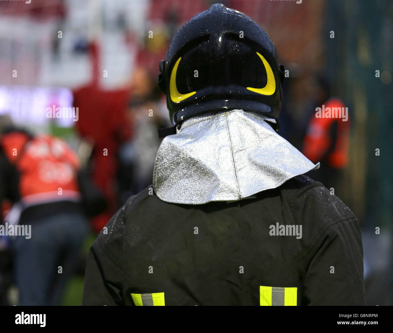 Firefighter with extinguisher hi-res stock photography and images - Alamy