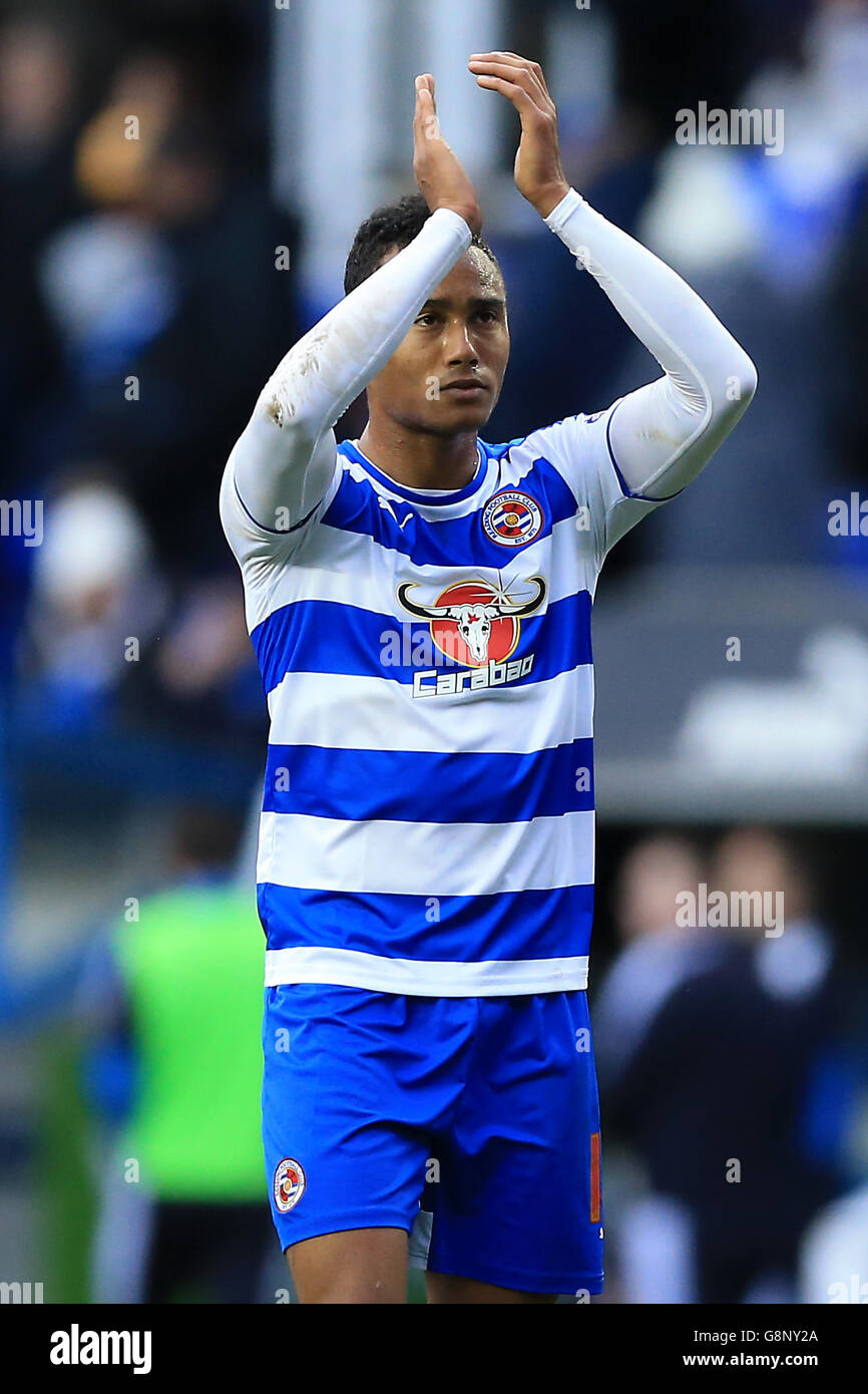 Reading v Fulham - Sky Bet Championship - Madejski Stadium Stock Photo ...