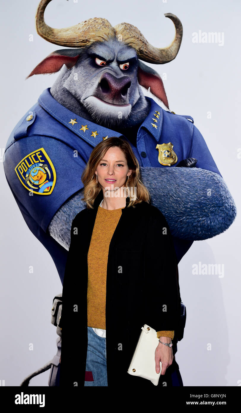 Zootropolis hi-res stock photography and images - Alamy