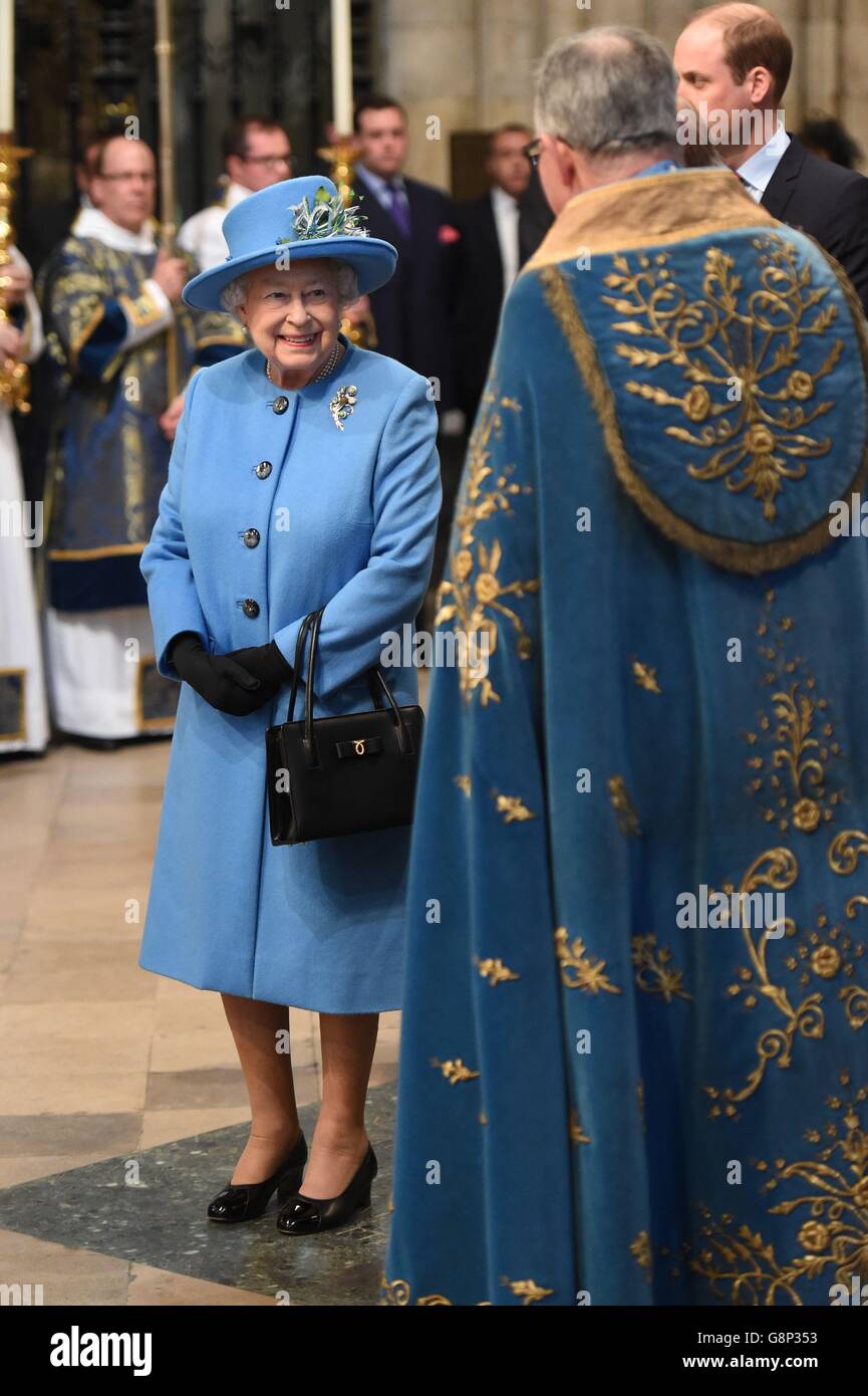 Queen elizabeth ii attends the commonwealth service at westminster ...