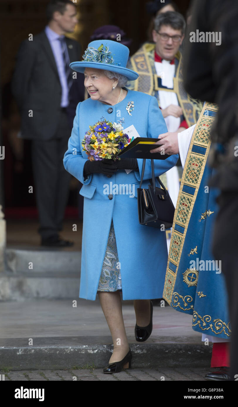 Queen elizabeth ii attends the commonwealth service at westminster ...