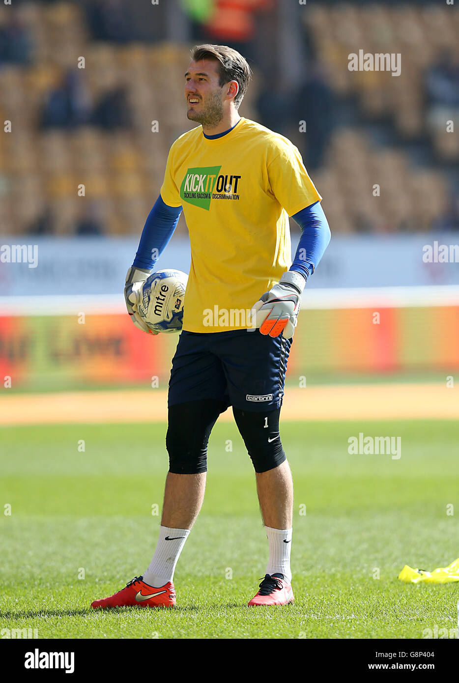 Birmingham City goalkeeper Adam Legzdins wearing a kick it out t-shirt ...