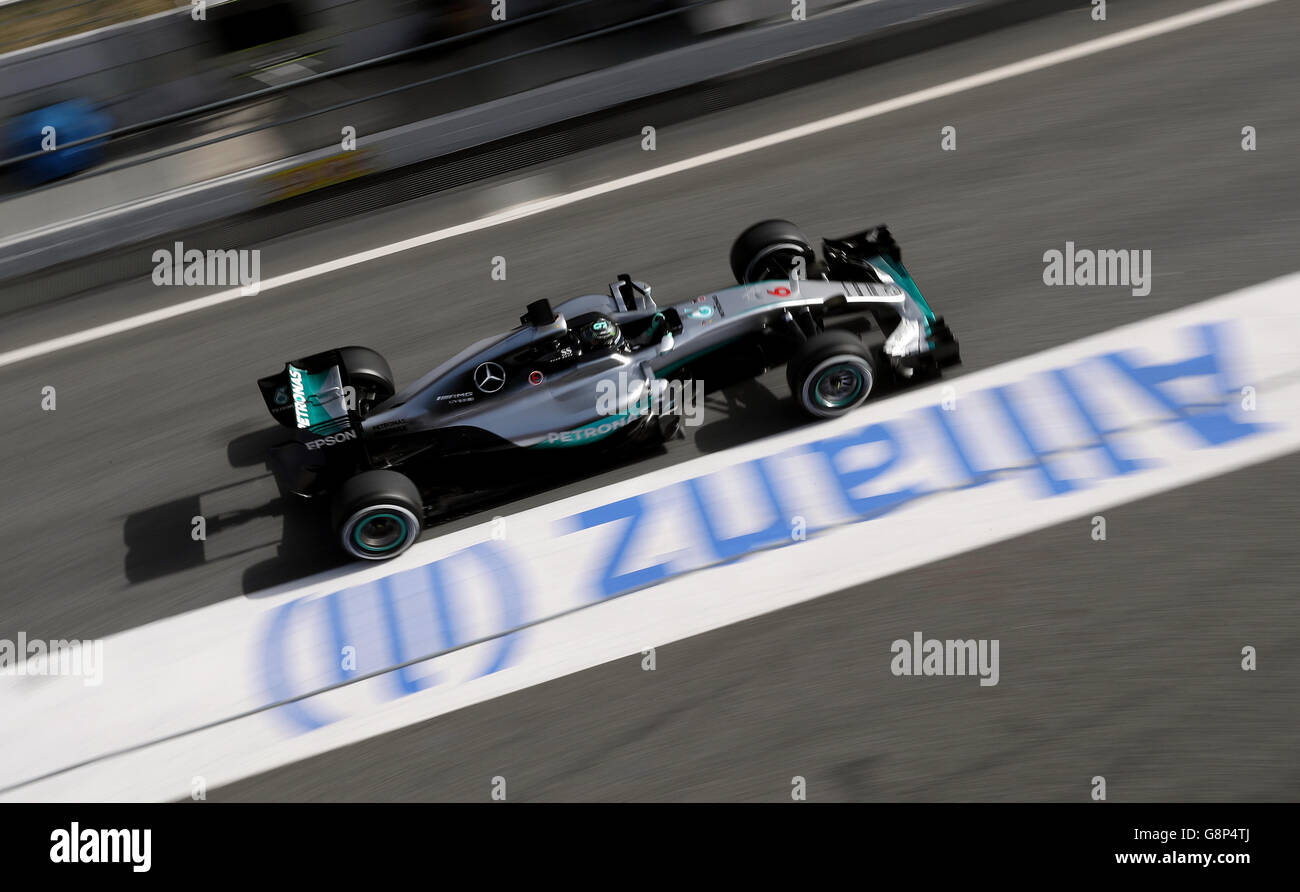 Formula one 1 f1 allianz brand branding hi-res stock photography and ...