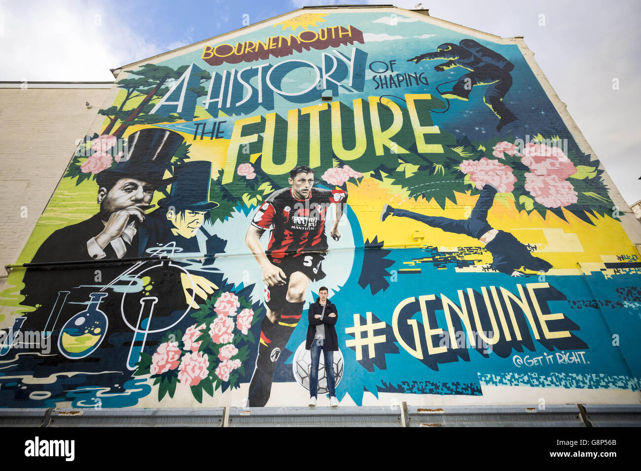 AFC Bournemouth footballer Tommy Elphick unveils a mural featuring ...