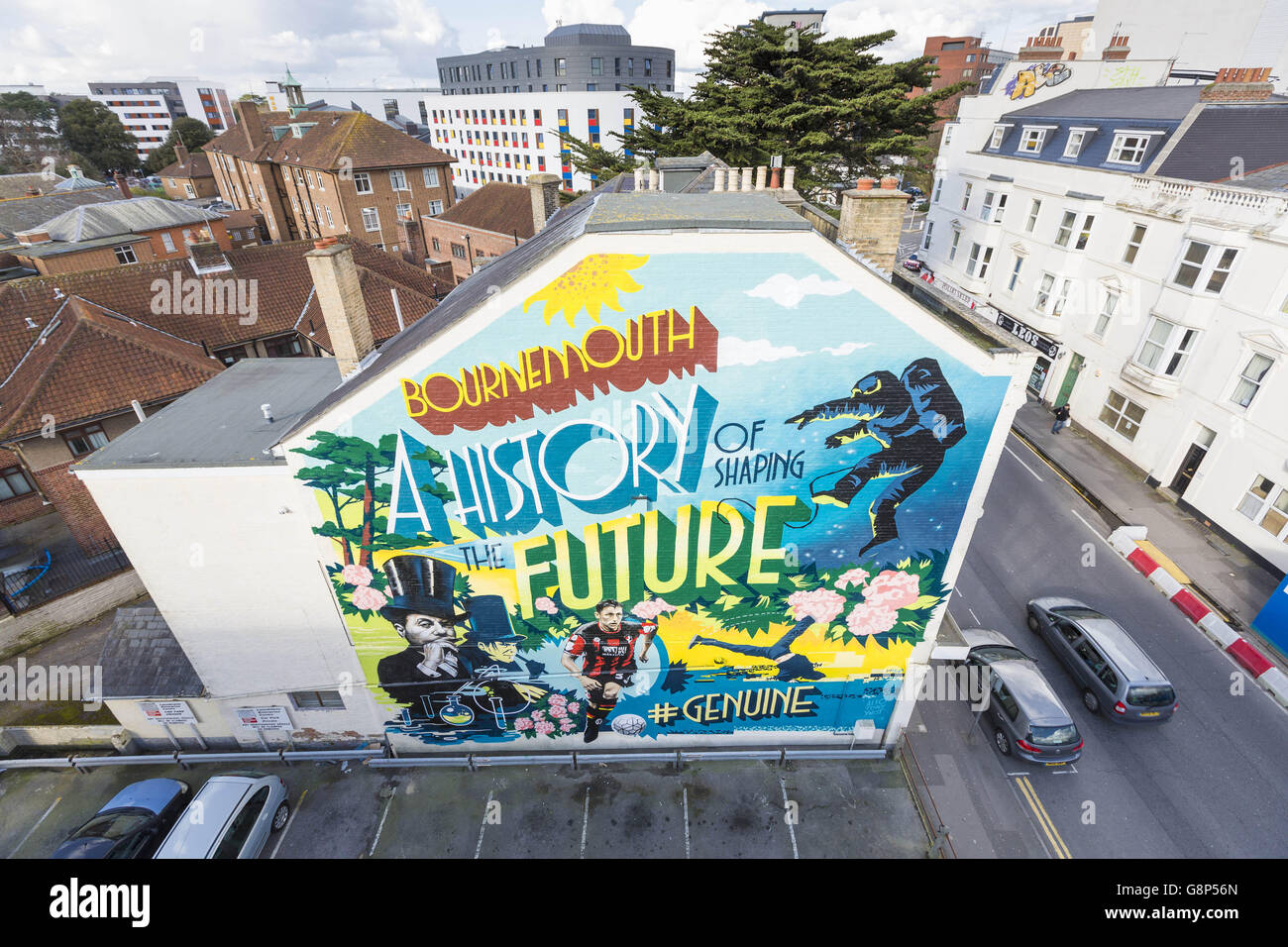 A newly-unveiled mural by artist Rick Walker featuring AFC Bournemouth ...