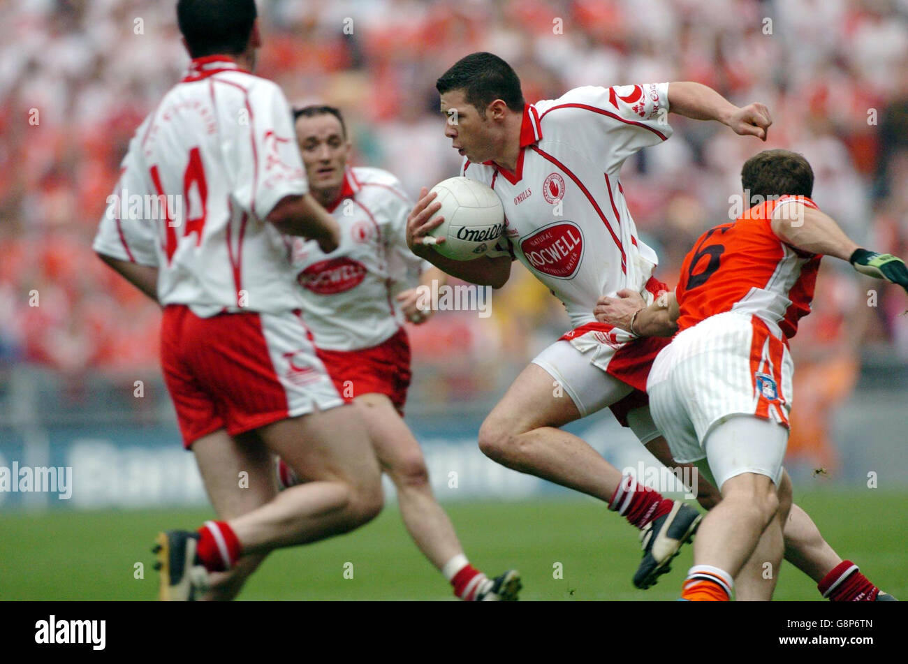 Tyrone's Sean Kavanagh surges forward into Armagh's half before scoring ...