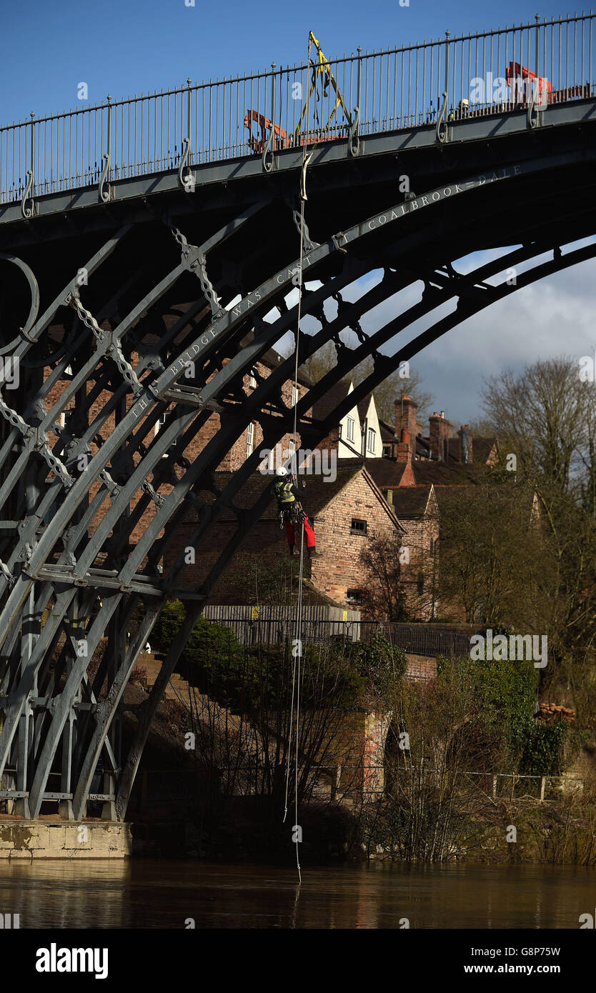 Iron bridge conservation project hi-res stock photography and images ...