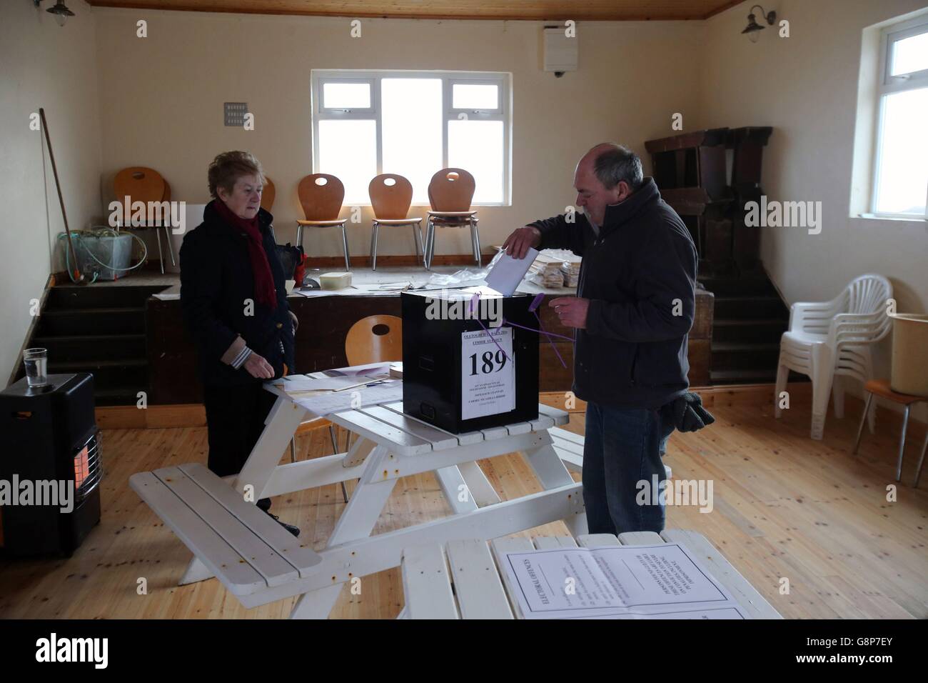 Irish general election Stock Photo - Alamy