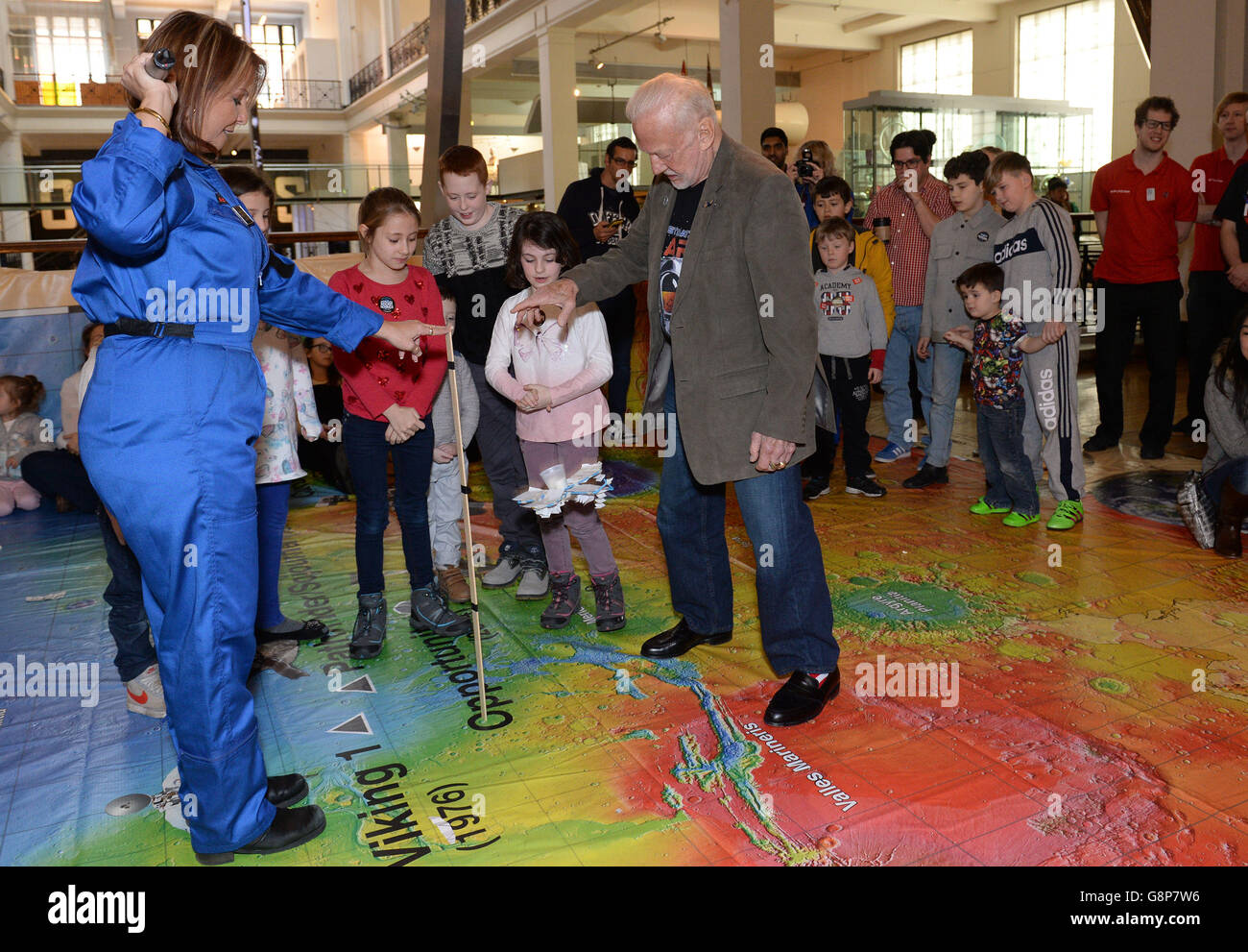 Apollo astronaut Buzz Aldrin joins children in educational activities ...