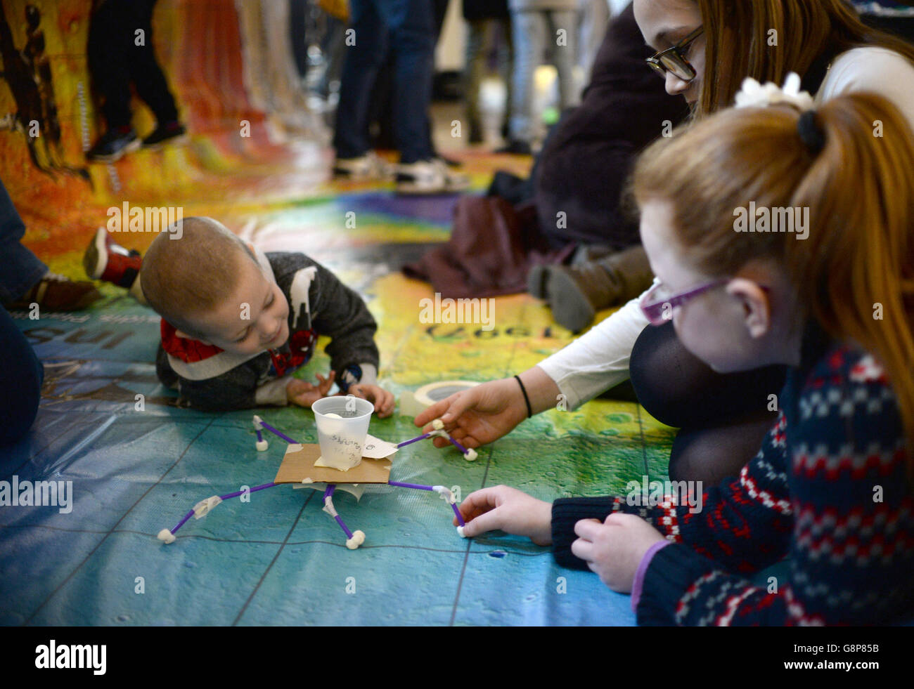 Children make Mars landing modules as Apollo astronaut Buzz Aldrin ...