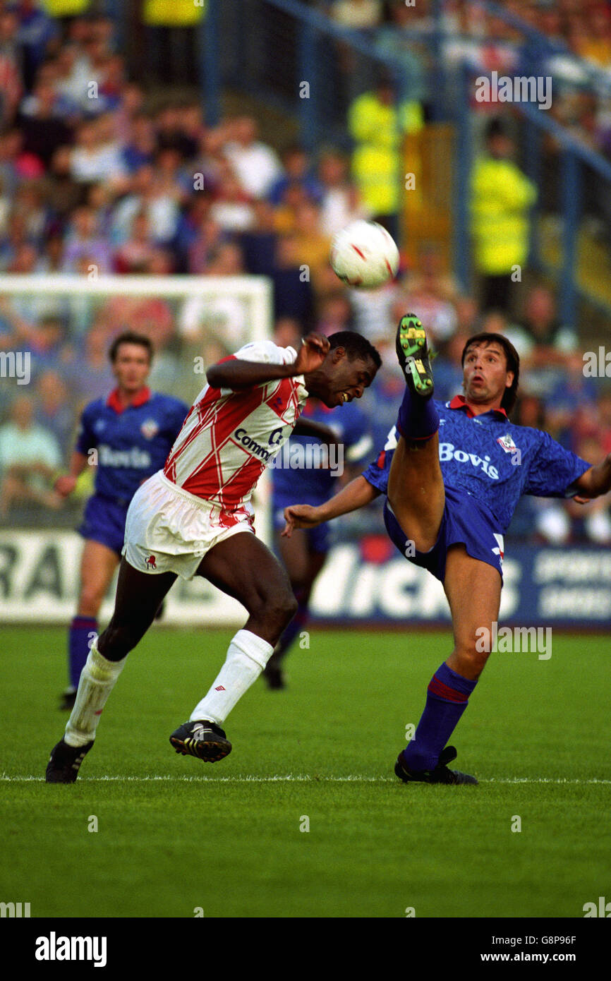 Chelsea and graeme sharpe hi-res stock photography and images - Alamy