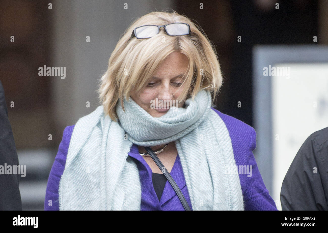 Facebook libel claim Stock Photo - Alamy