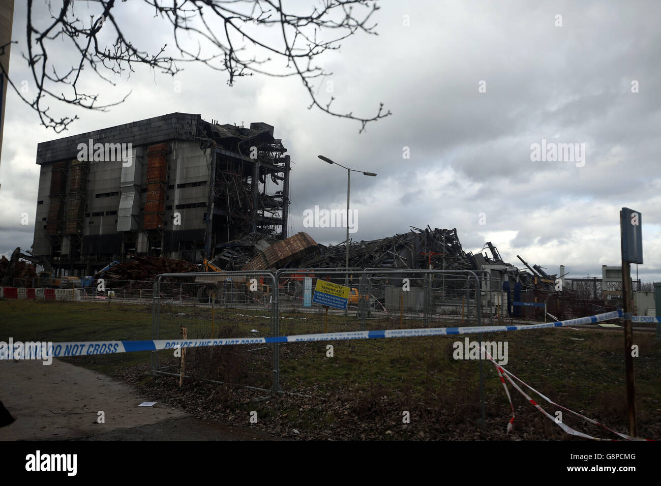 The scene at Didcot Power Station, Oxfordshire, as it will take ...
