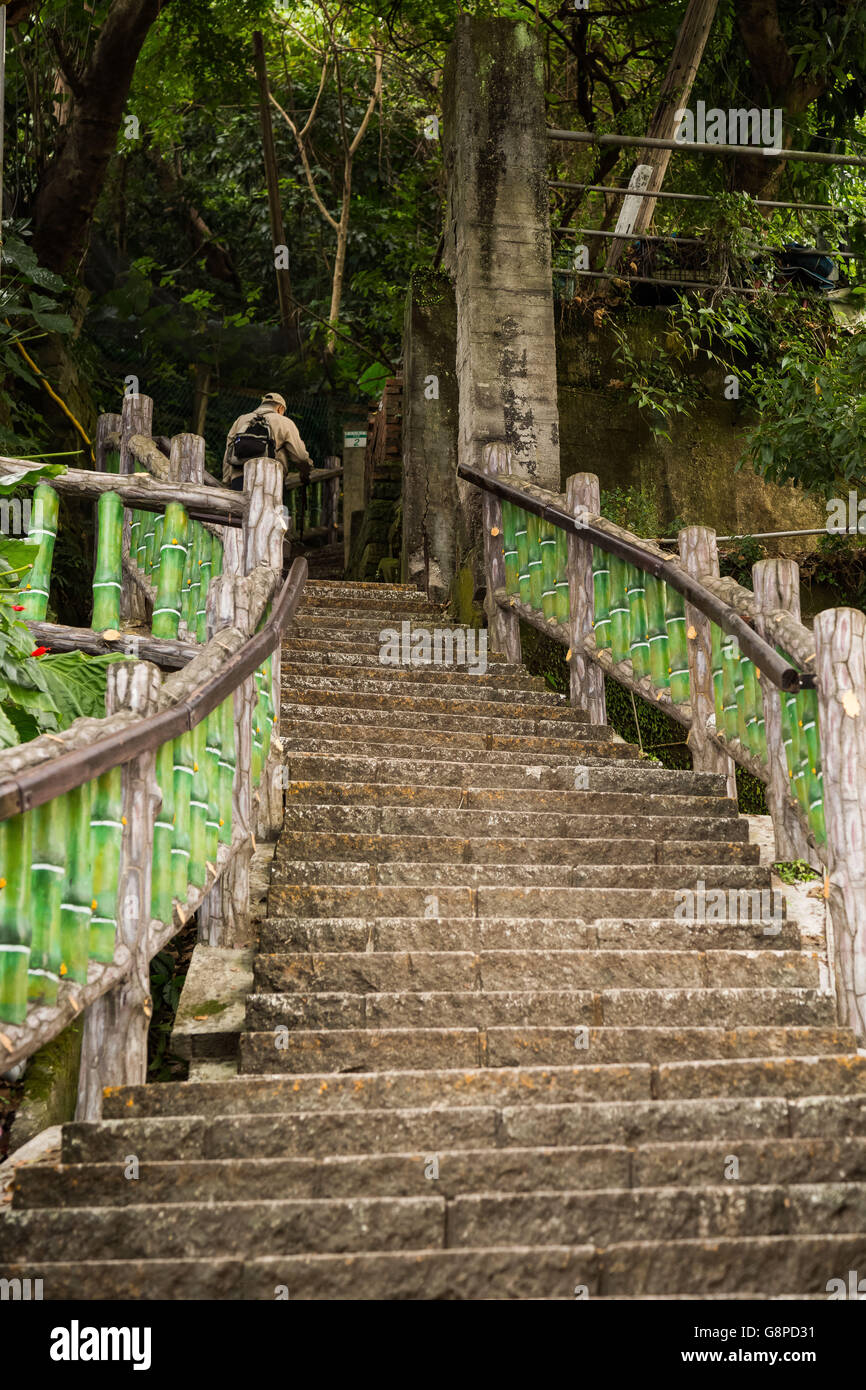 Yuanshan Morning Trails Stock Photo - Alamy