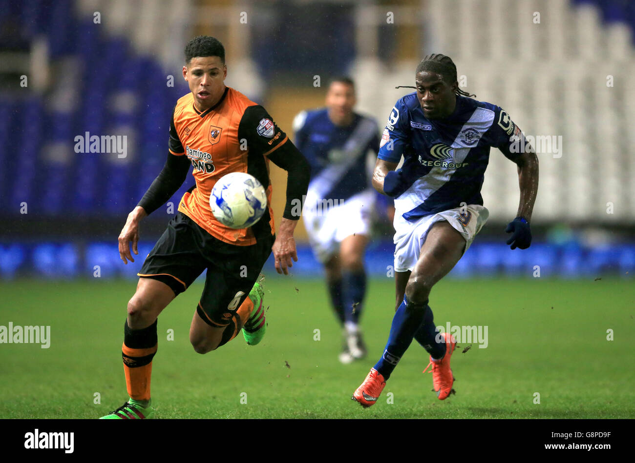 Hull City's Curtis Davies and Birmingham City's Clayton Donaldson ...