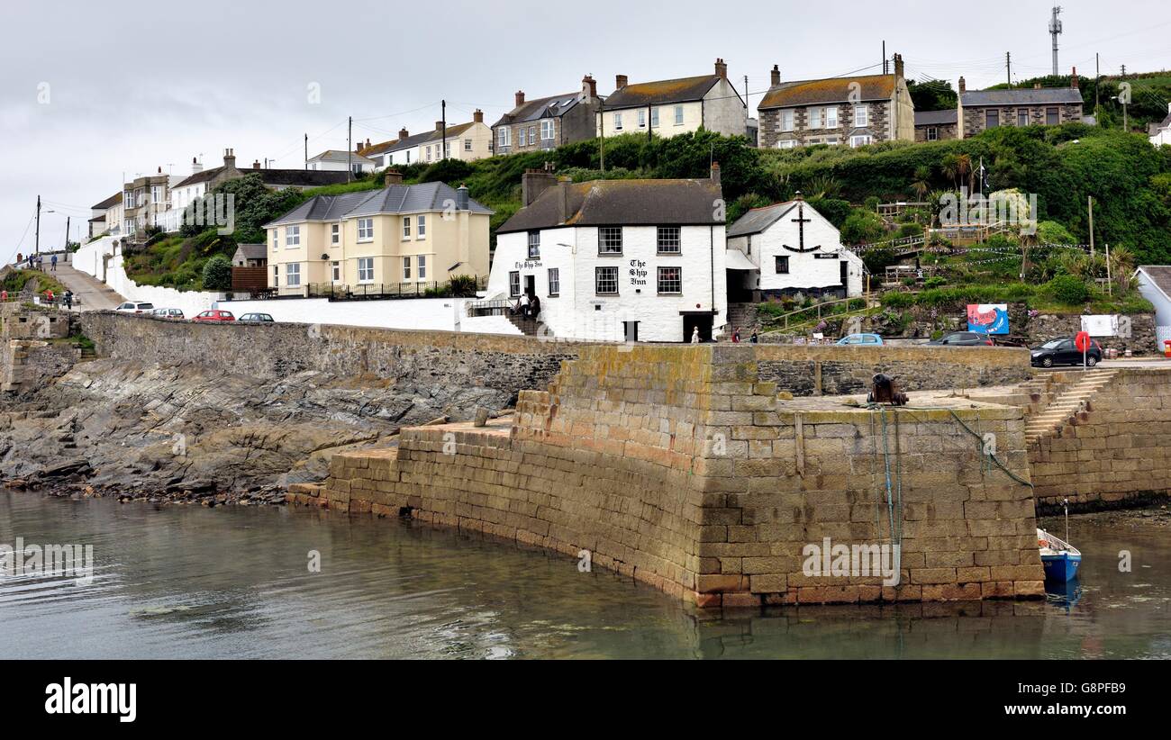 The Ship Inn Porthleven Harbour Cornwall EnglandUK Stock Photo - Alamy