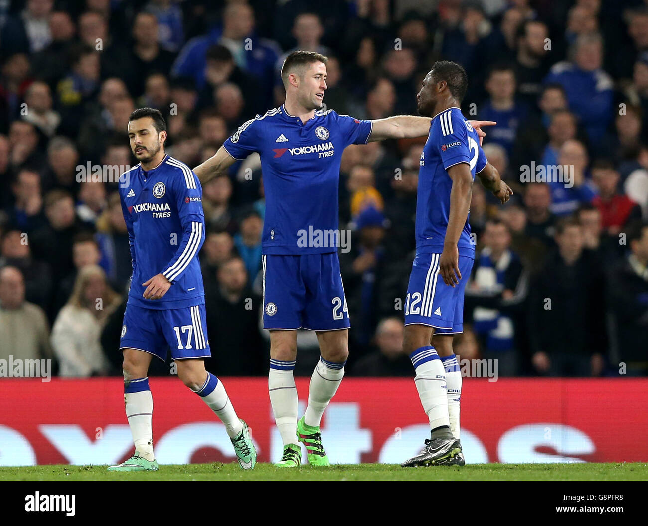 Chelsea v Paris Saint Germain - UEFA Champions League - Round of ...