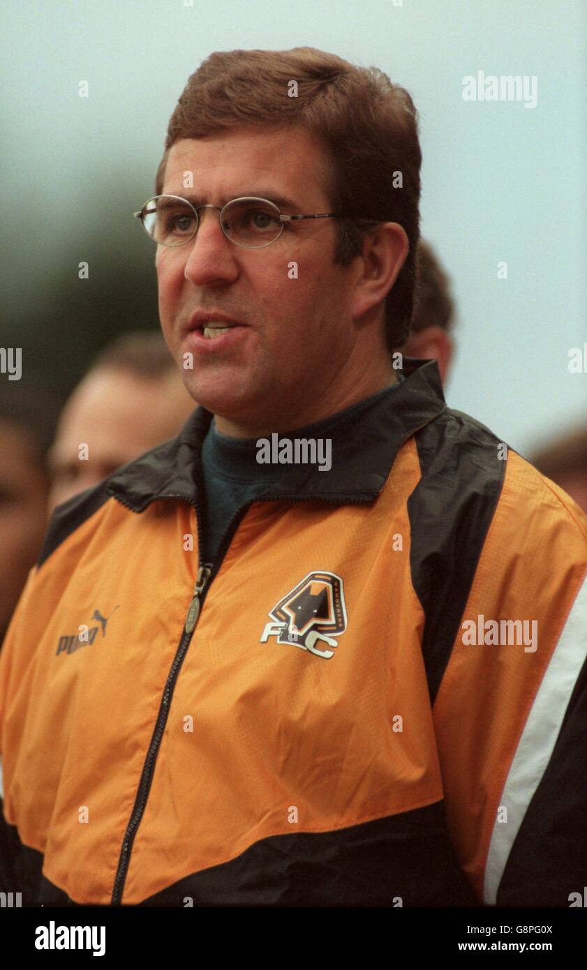 One half portrait orange salesedit football hli hi-res stock ...