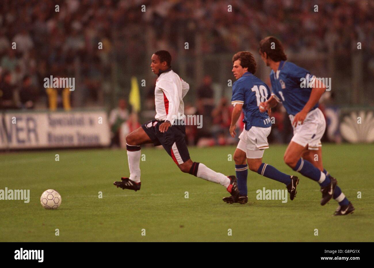 Paul ince captain england hi-res stock photography and images - Alamy