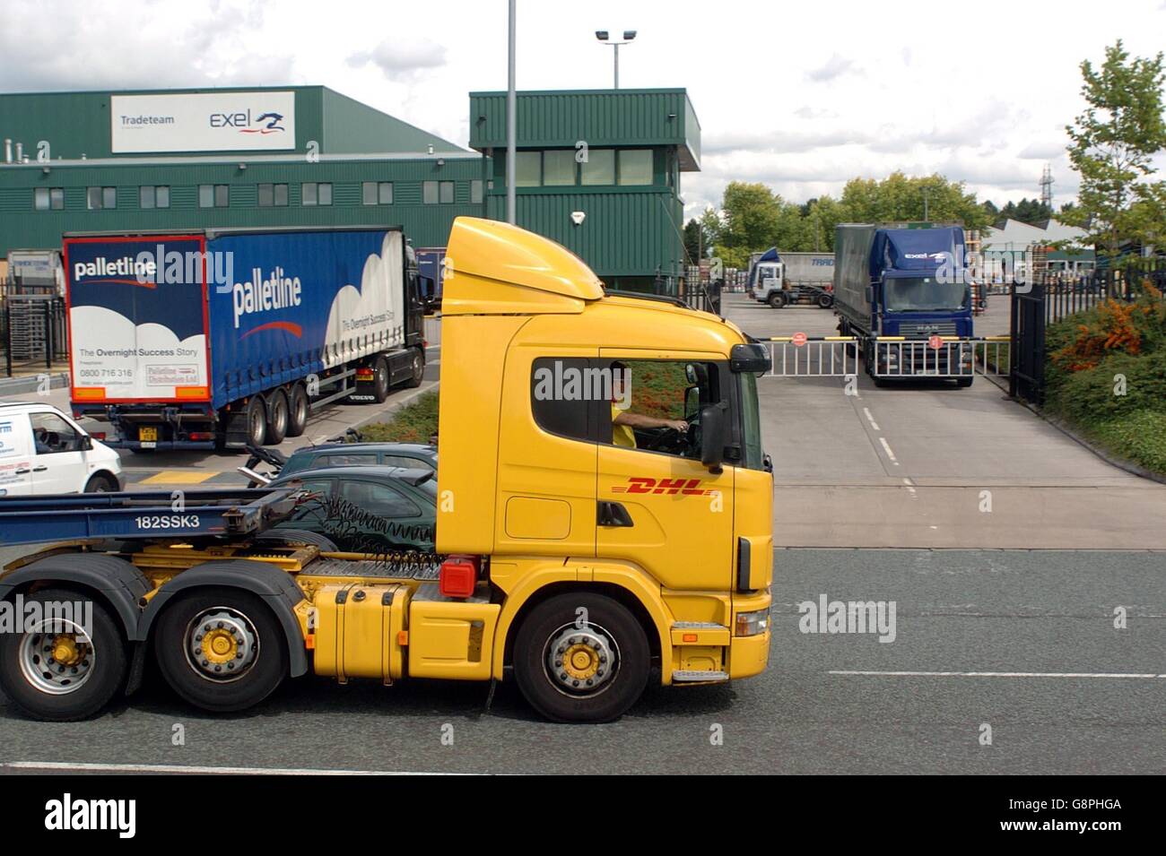Exel freight depot hams hall hi-res stock photography and images - Alamy