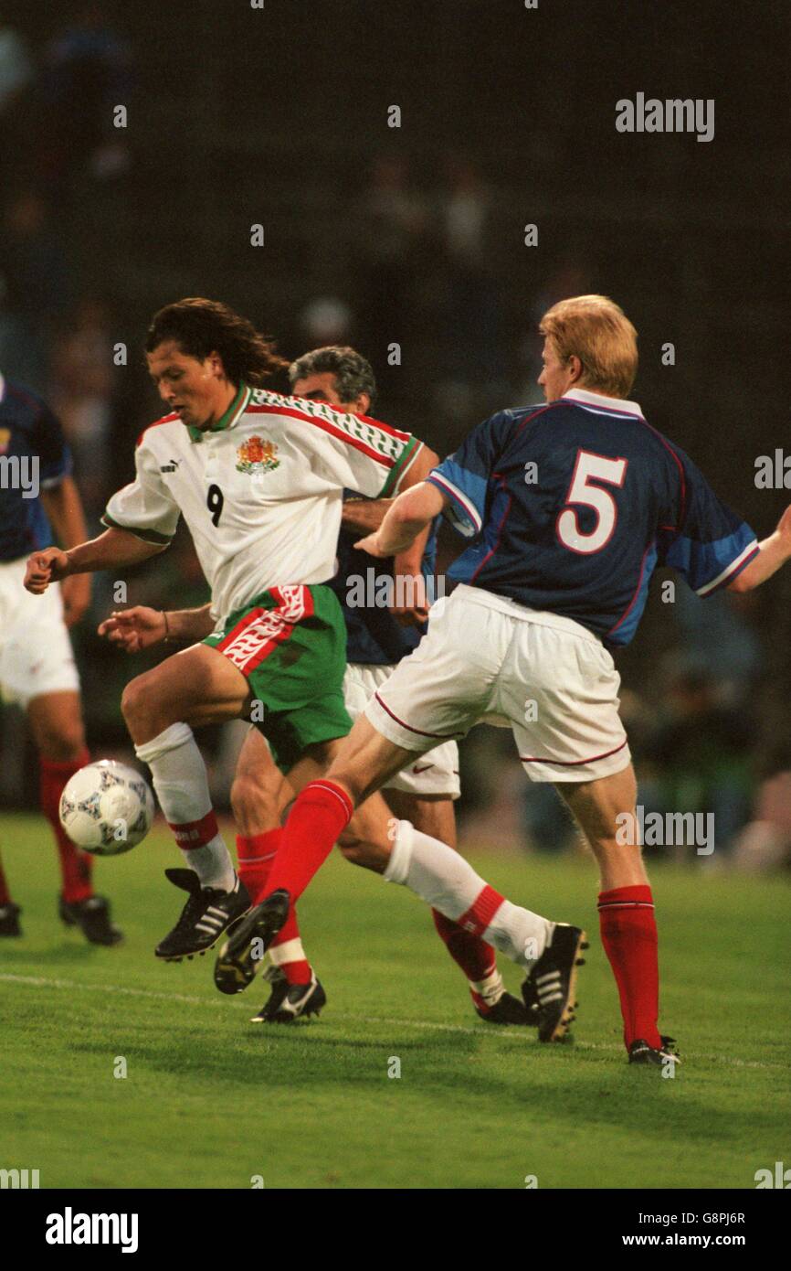 Soccer - World Cup Qualifier - Bulgaria v Russia Stock Photo - Alamy