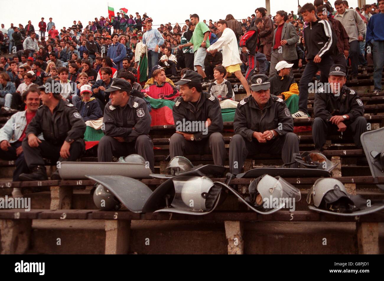 Police stadium fan front view group football hi-res stock photography ...